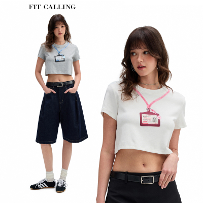 fit calling 可爱俱乐部工牌圆领短袖T恤女夏设计感短款正肩上衣