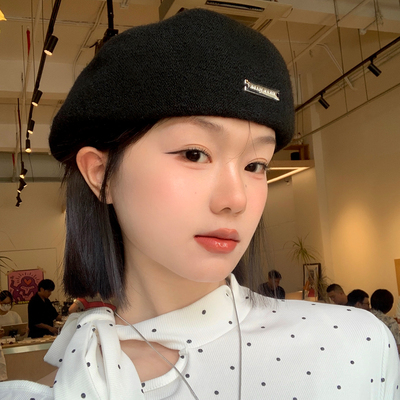 黑色反戴贝雷帽女2025新款秋冬季