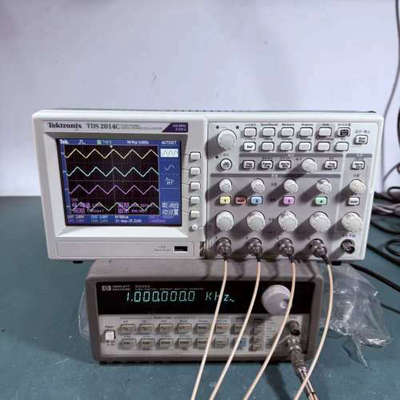 台州设备TektronixTDS2014C数字示波器，四通道10
