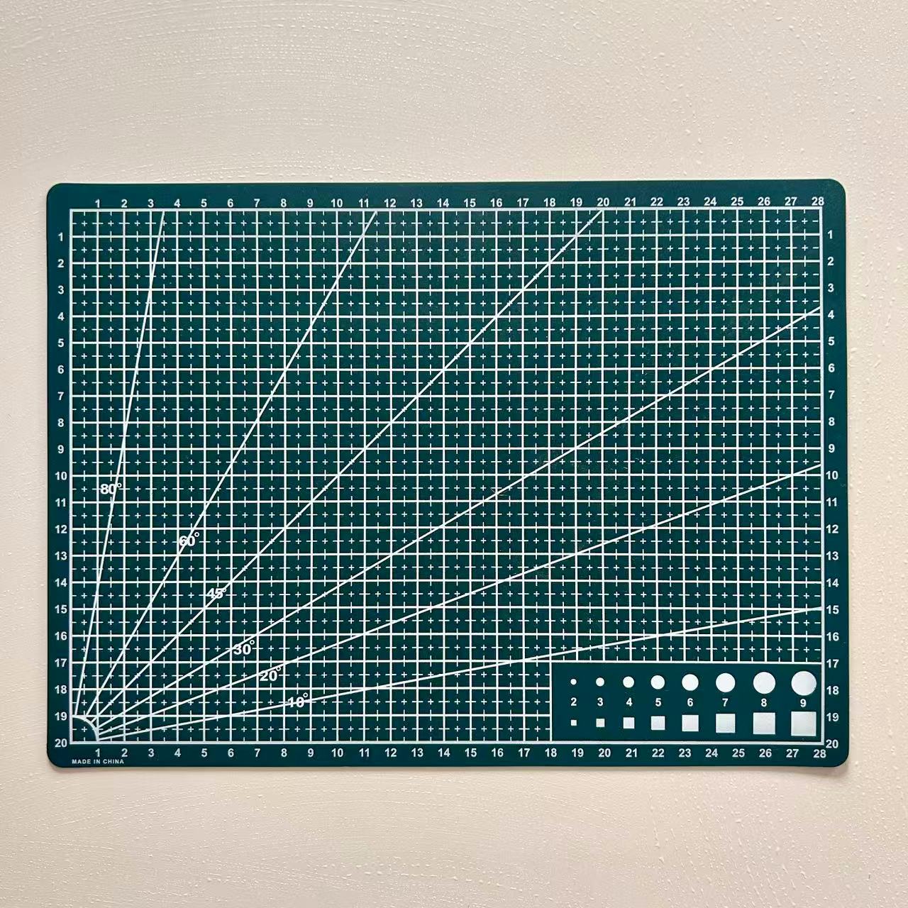 A4模型切割垫板橡皮章刻度板美工雕刻刀板刻书考试粘土切割板工具