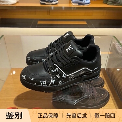 奢店代购 2025新款 LV/路易威登 TRAINER 黑白熊猫运动鞋 1AHTOT