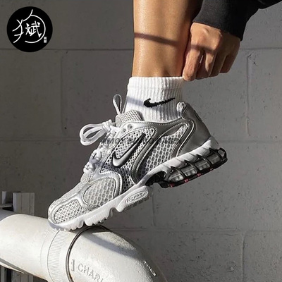 Nike男女白银复古运动休闲跑步鞋