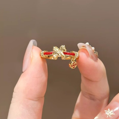 新中式小马驹红绳戒指女时尚高级感2026本命年马年有钱在手食指戒