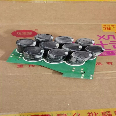 售前询价议价400V820uF电容板MVT303GBA1可维修