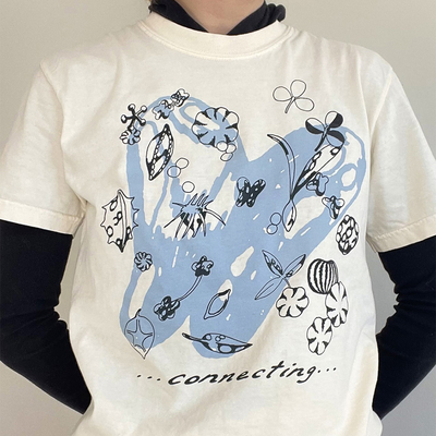 2026新款夏装蝴蝶创意印花学院风百搭短袖t恤男女宽松纯棉上衣白