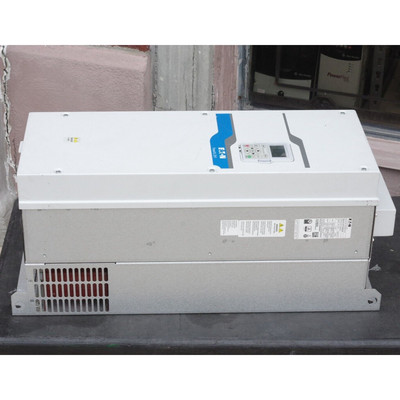 Eaton DH1-34140DN-C21C PowerXL 变频驱动器 480V 3Ph 100HP 400