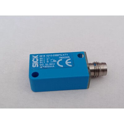 SICK Induktiver N?herungssensor IQ10-03BPS-KT1 / 7900205 Neu