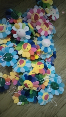 向日葵毛绒胸针村上隆太阳花KaiKi华晨宇同款包包挂饰小挂件