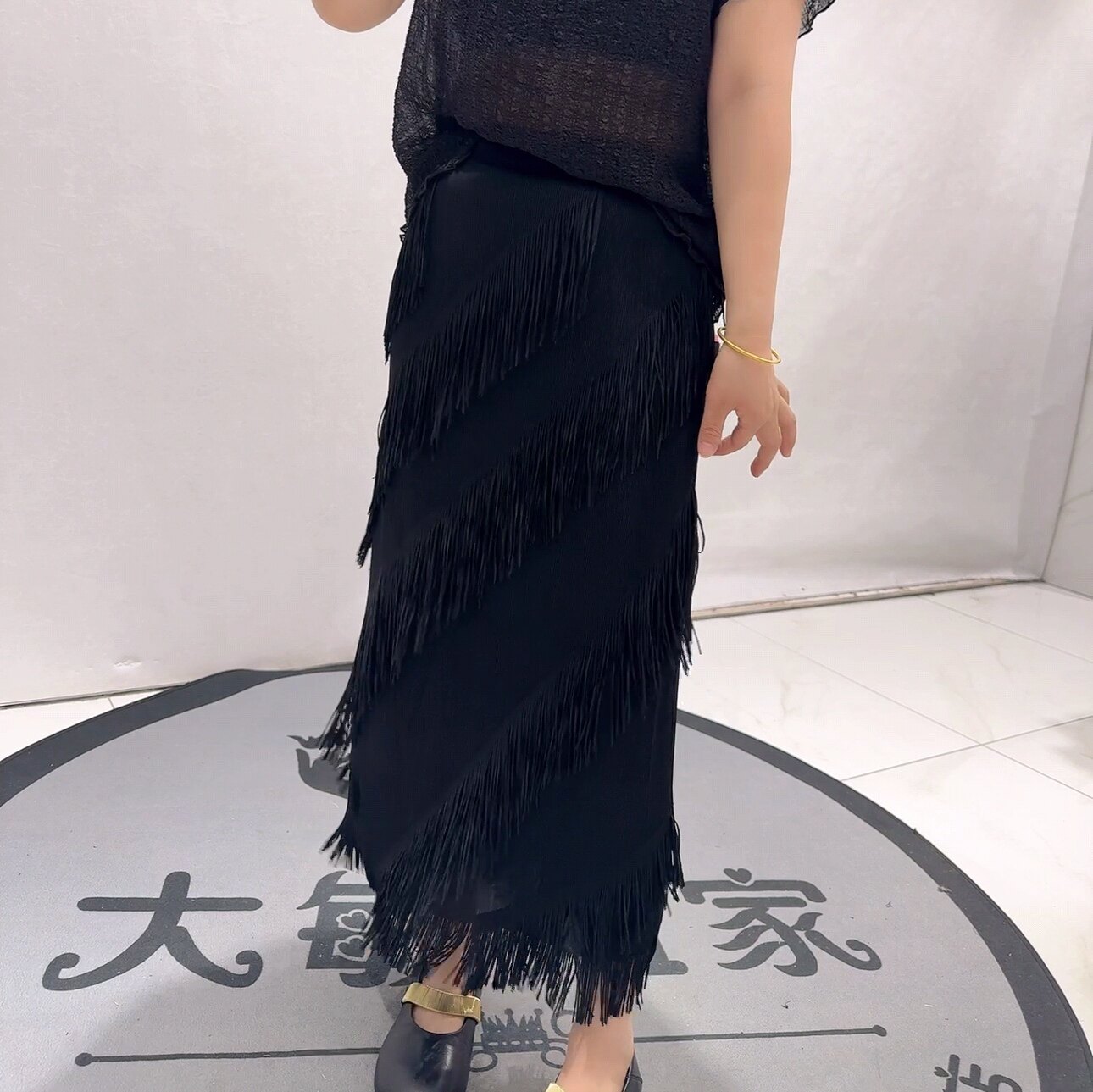 31160女权贵族夏款新品褶皱流苏设计洋气时尚半身裙加大码女装