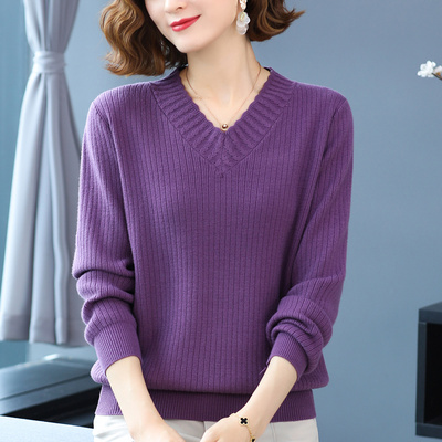 打底毛衣秋冬中年妇女大码V领
