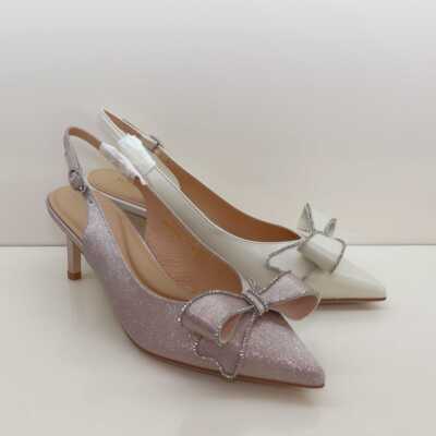 哈森蝴蝶结浅口水钻宴会包头凉鞋