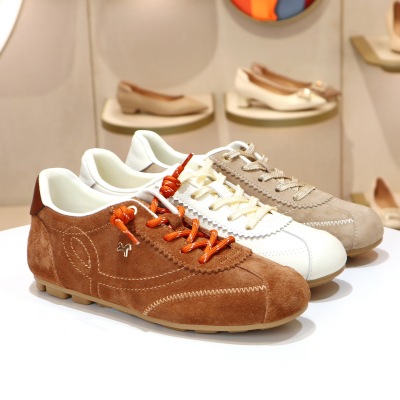 接吻猫圆头薄底系带内增高德训鞋