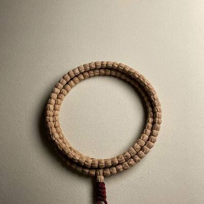 热振百香108手串藏式直切毕业皮带鬼顺纹超级柏香鬼脸文玩手链