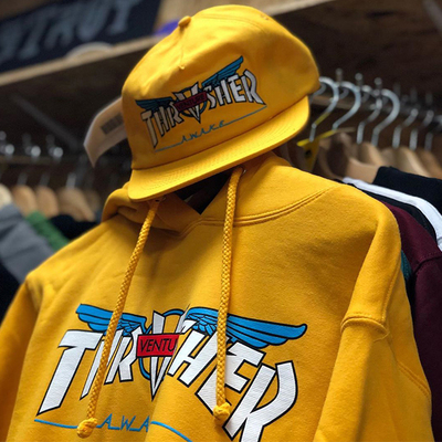 thrasher火焰翅膀加绒帽衫