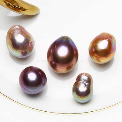 天然淡水珍珠孔雀绿金属牛油果