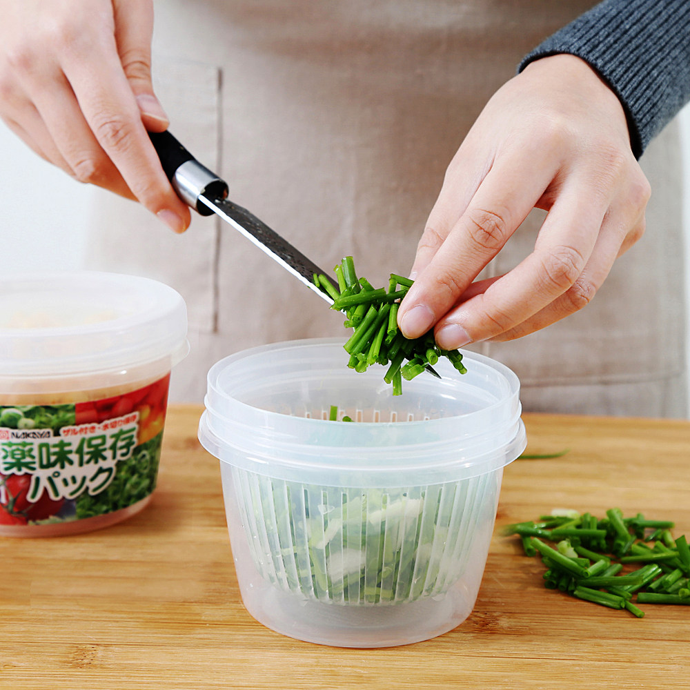 日本进口厨房葱花姜蒜保鲜盒冰箱带盖储存水果收纳盒食物沥水盒