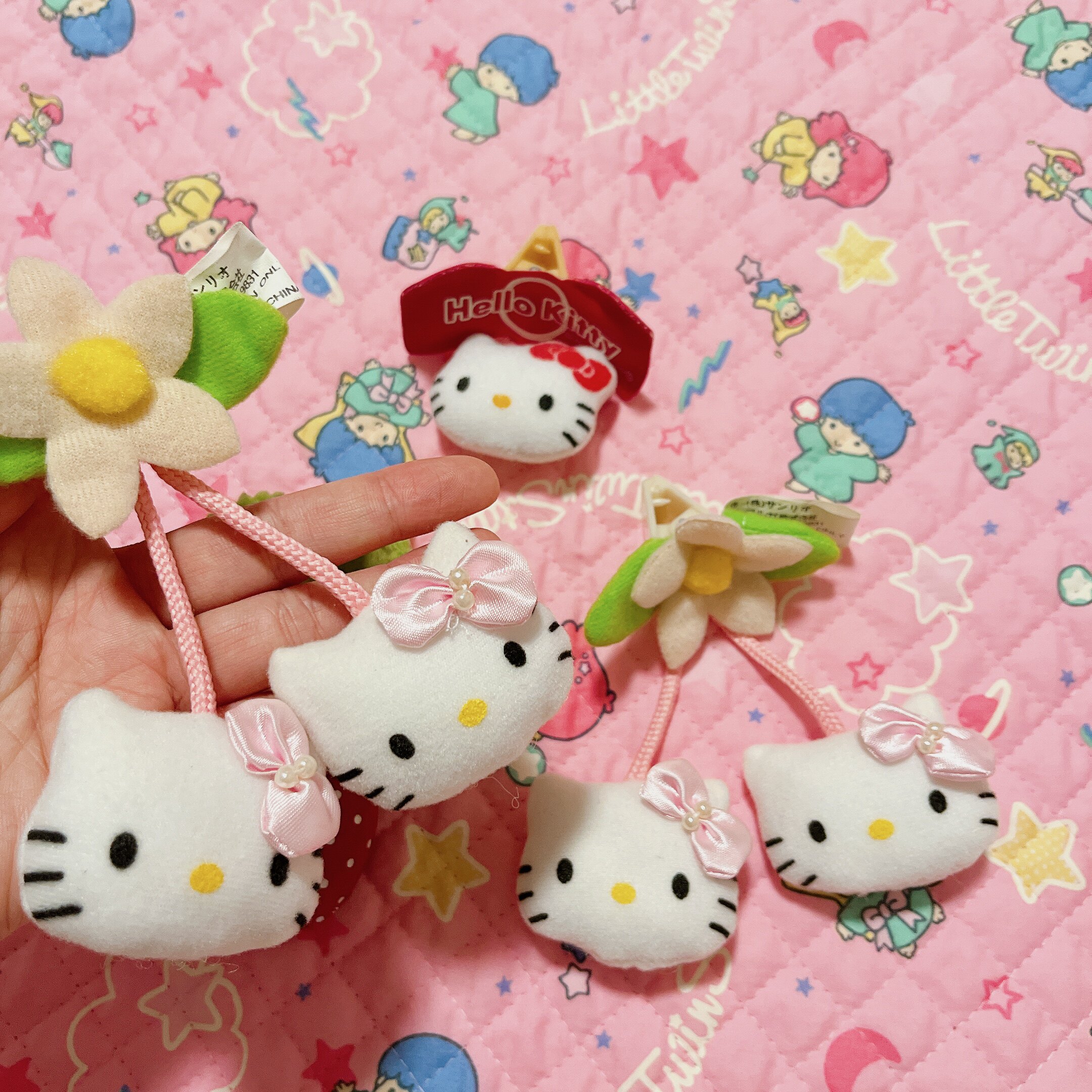 超稀有中古三丽鸥hello kitty小花草莓毛绒鼻嘎夹子