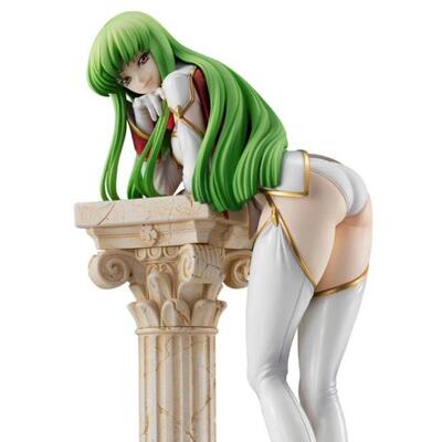 CC女王鲁鲁修正版手办Megahouse