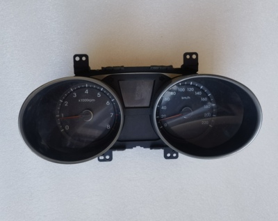 现代ix35组合仪表盘总成里程表转速表仪表芯94003-2Z010原厂拆车