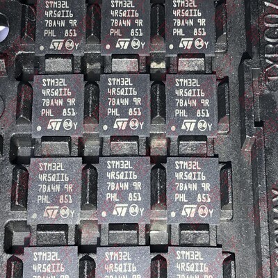 STM32L4R5QII6 32L4R5QII6 全新原装 BGA132 ARM微控制器