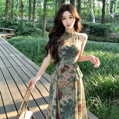 中古感玫瑰油画夏日绝美印花连衣裙女新中式禅意挂脖无袖长裙子