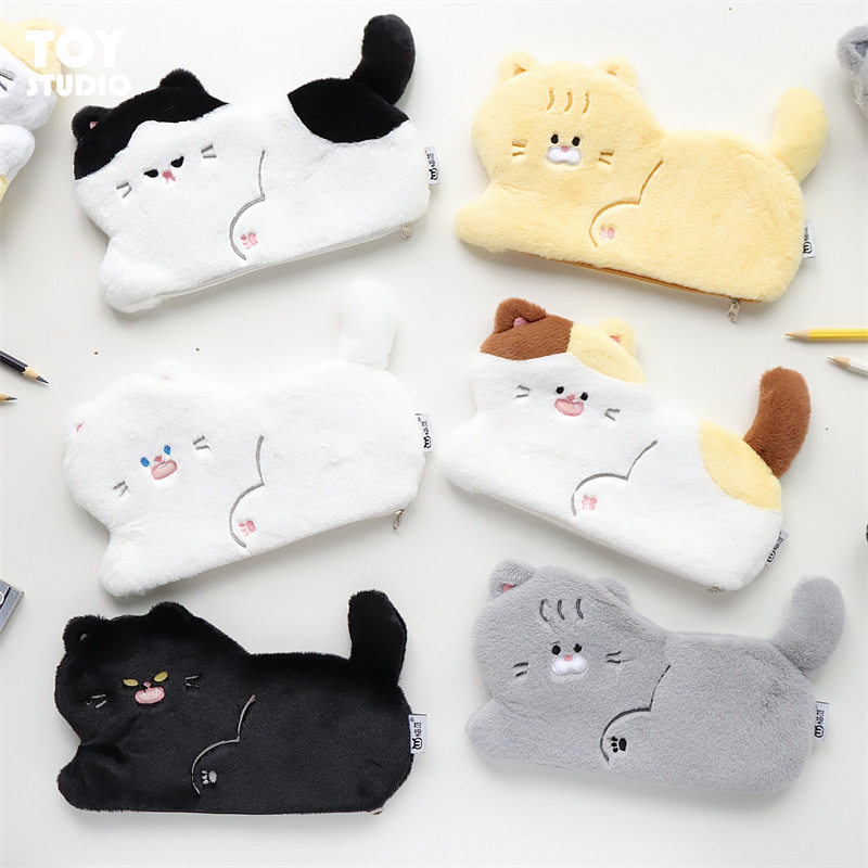 日系可爱猫咪毛绒笔袋创意卡通化妆收纳包初中生文具盒