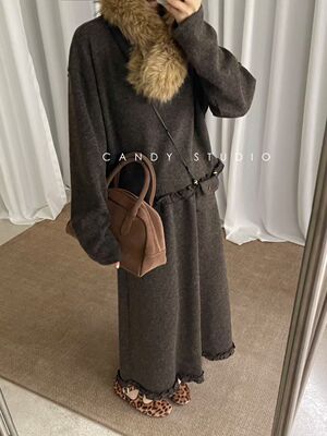 秋冬新款韩系简约针织套装圆领长袖针织上衣加长裙套装荷叶花边