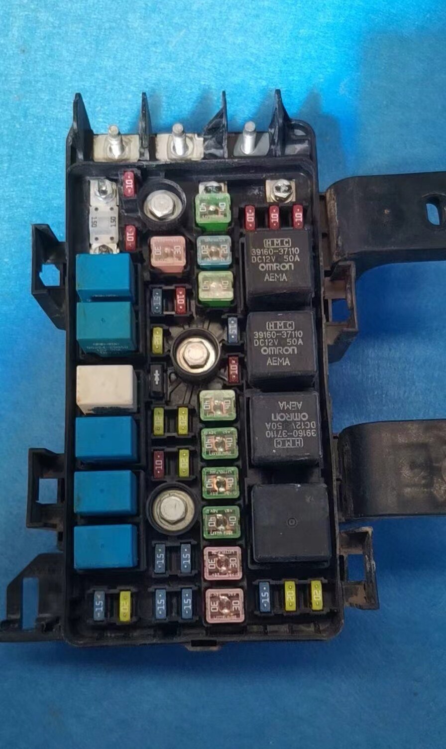 适用于现代御翔领翔室外发动机舱保险丝盒继电器配电器总成原装拆