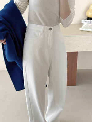 100纯棉加绒白色直筒裤牛仔裤女25秋冬新款休闲裤窄版阔腿裤8464