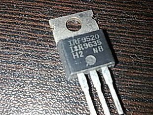 IRF620 IRF9620  原字拆机 场效应对管 一对0.7 测好发货