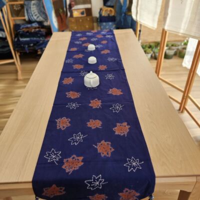 云艺阳光 手工扎染刺字绣纯棉双层桌旗茶席桌芯家居装饰布艺送礼