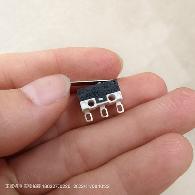 MICRO微动开关0.1A 48VDC 125VAC P40T855E4