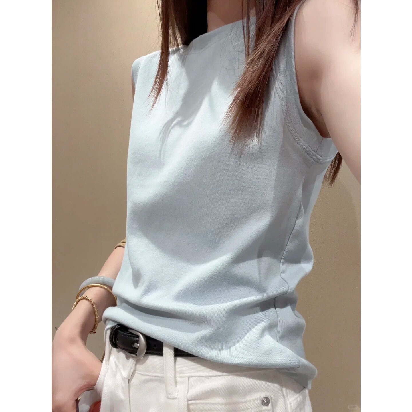 Danise高定 2026年夏季新品 浅冰蓝高弹细圆领宽肩无袖吊带背心女