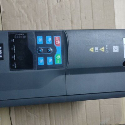 议价英威腾7.5Kw变频器型号MH860A-S018TF7.成色可维修