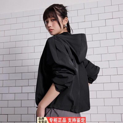 Adidas/阿迪达斯外套女子春季运动休闲宽松连帽夹克外套KV5971