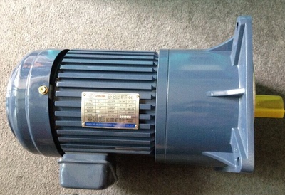 DOLIN电机   DOLIN减速马达  0.37KW  1:60  卧式  22轴  HOW-120