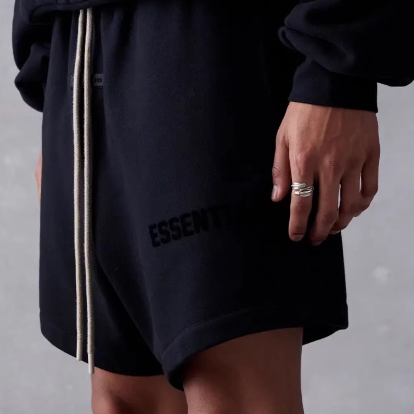 正品现货FOG Fear of God Essentials Logo印花休闲抽绳短裤情侣