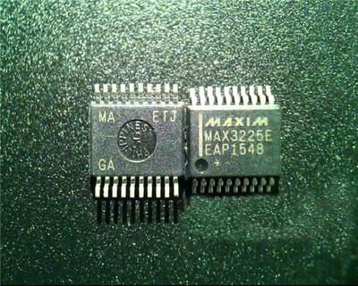 MAX3225EEAP MAX3225E MAX3225EEA SSOP  MAX3225  SSOP一个起售
