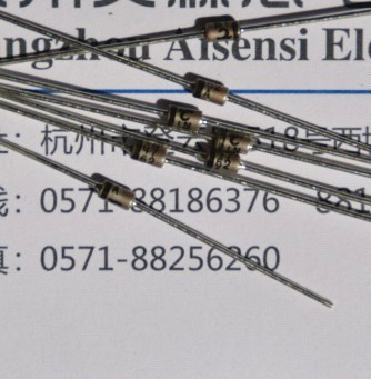 1W   IN4729 1W 3.6V ON全新原装货 3.6V稳压二极管  （10只）