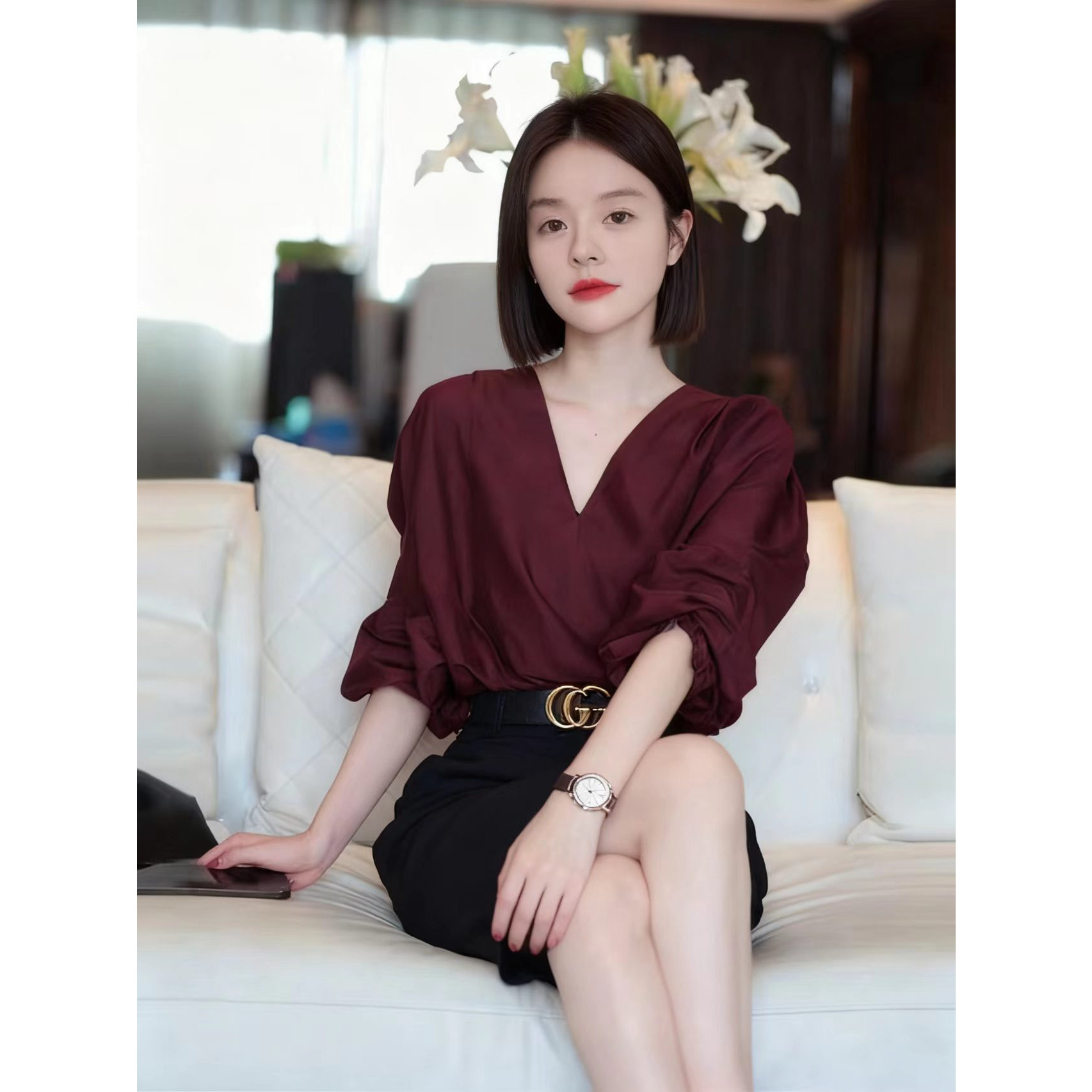 真丝女士衬衫女短袖春夏法式小众别致上衣小衫设计感V领漂亮衬衣