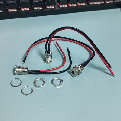 DC099金属电源座带线充电座