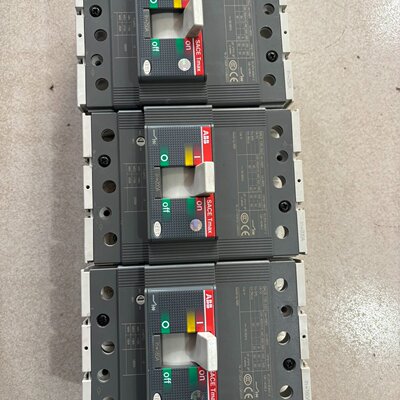 T3S250 ABB 塑壳断路器 3P 160A 200A 250A 配电保护开关/修或换