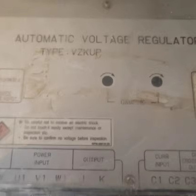 NSDK NISHISHIBA VZKUP-4A(P8) 450 V 5A60Hz 自动调压器