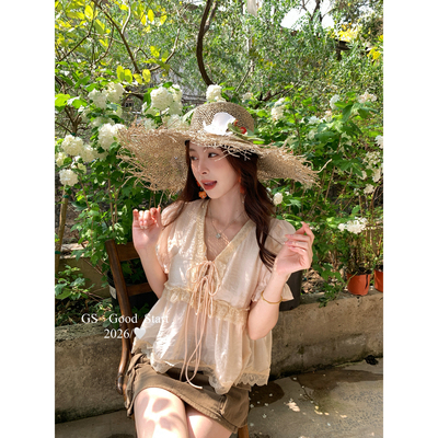 利温柔翩翩～谁穿都好看夏浪漫法式复古V领系带娃娃衫小衫D0759U