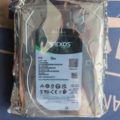 绿标ST8000NM000A/017B 8t银河企业级 8TB 垂直监控台式硬盘