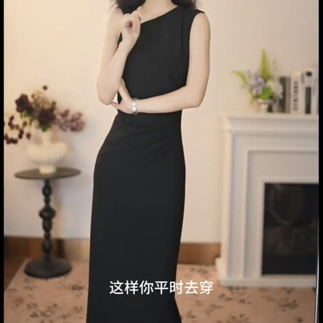 无袖连衣裙2026年新款女夏季巨好看特别漂亮的轻奢小众不撞款裙子