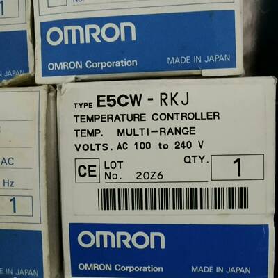 可维修温控仪E5CS-R1TU-W Q1TU-W Q1KJU-W