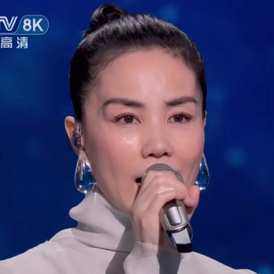 2026王菲春晚明星同款水滴耳坠耳环女透明球体耳饰现货925耳钉