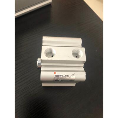 全新台达PLCDVP-F232s全新带包装。