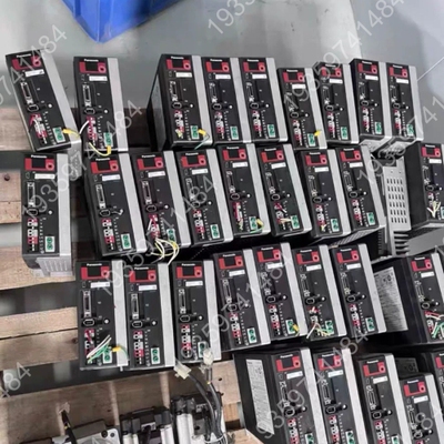 MCDJT3220，伺服驱动器 A4 750W 议价